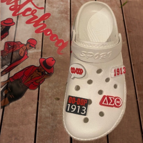 Delta Sigma Theta Croc like shoes | Shoes | Delta Sigma Theta Croc Like ...